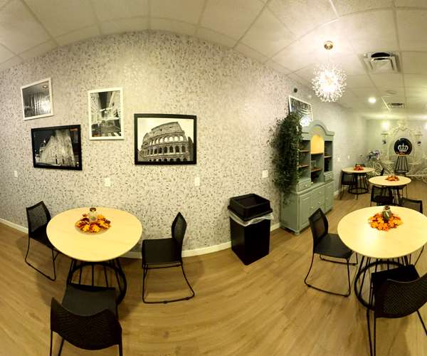 Palm Bay, FL | Photos | The Italian Princess Bakery and Deli